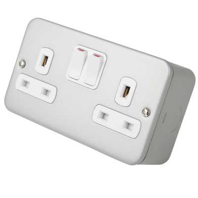Deta 13A DP 2 Gang Socket Metal Clad (M1209DP) | CEF