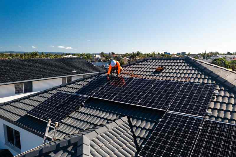 Solar panel installation guide for UK homes | CEF
